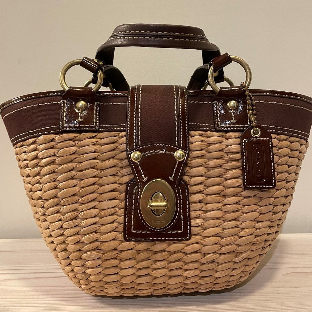 Coach Wicker/Straw Bucket Purse - Medium - Gem
